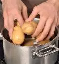 사진 요리 조리법 : 셀레늄 오일이있는 젊은 감자, 단계 1
