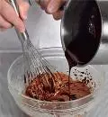 Photo of the preparation of the recipe: the simplest chocolate cake, step number 1