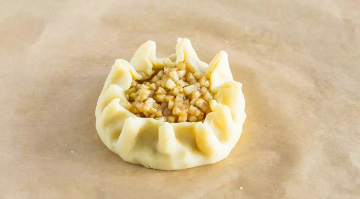 Recepta de cuina fotogràfica: Apple Mini Pies amb gelat, Pas núm. 6