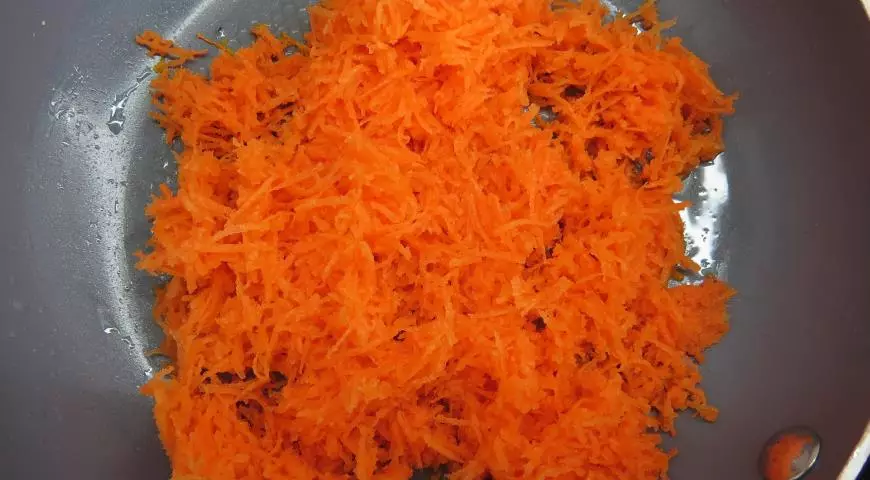 तलना गाजर