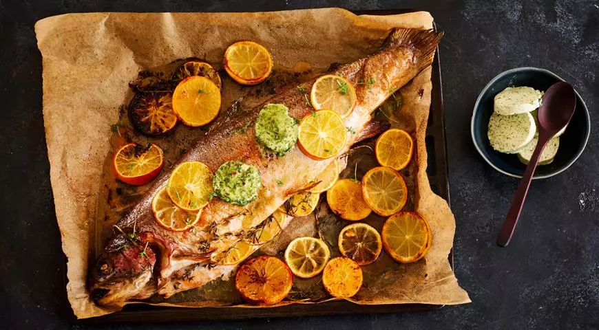 Bakt fisk med sitrusolje, trinnvis oppskrift med bilder