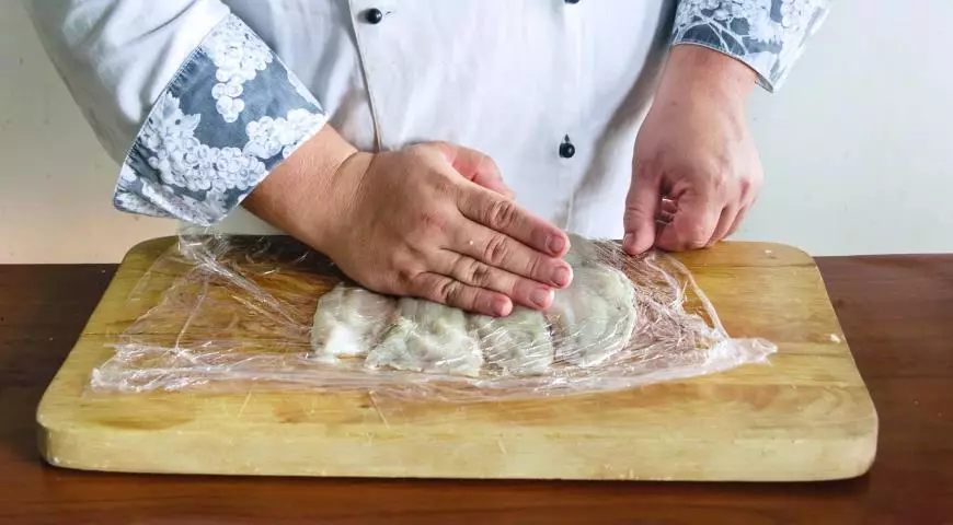 Photo Cooking Recipe: Invaltini mula sa Sudak, Step No. 1