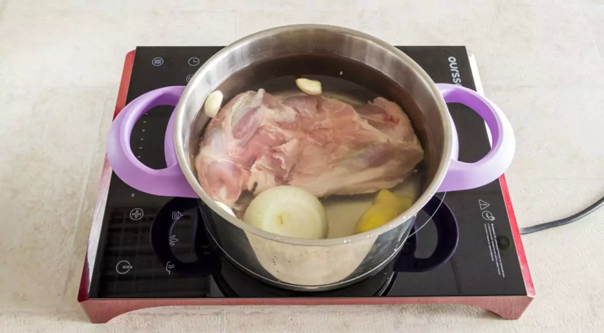 Foto de stock Receita de cocción: sopa de porco, número de paso 1