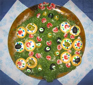 Salad New Year Tree, step-by-step recipe na may mga larawan