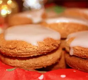 Christmas cookies, step-by-step recipe na may mga larawan