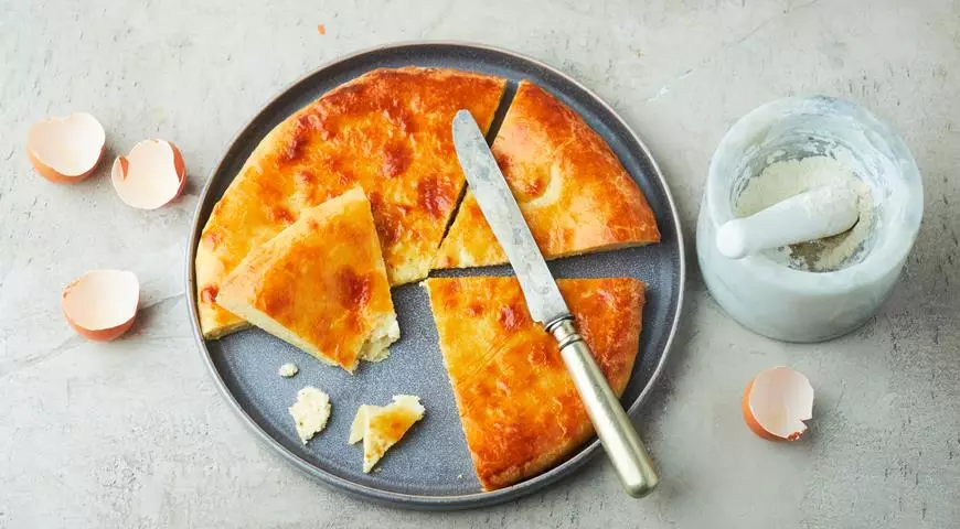 Semi-klear hast khachapuri