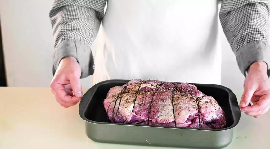 Poto persiapan resep: Buchhenin daging babi dina oven, léngkah nomer 5