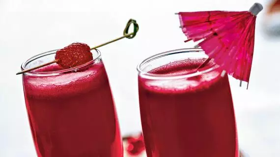 Playful fruit cocktail, step-by-step recipe na may mga larawan