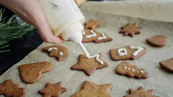 ძირითადი რეცეპტი Ginger Cookies, ნაბიჯ ნაბიჯ რეცეპტი ფოტოები