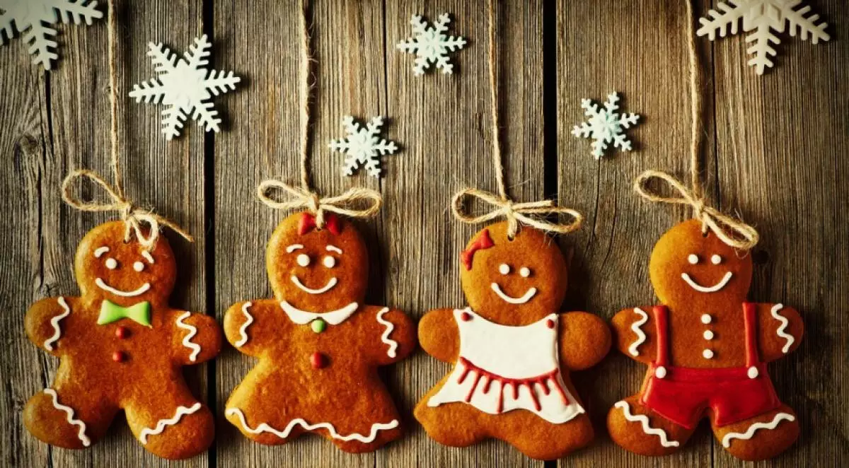 11 babaturan lalaki gingerbread atanapi cookie ngahias ide anyar pikeun taun anyar di Gastronom.ru 10901_2