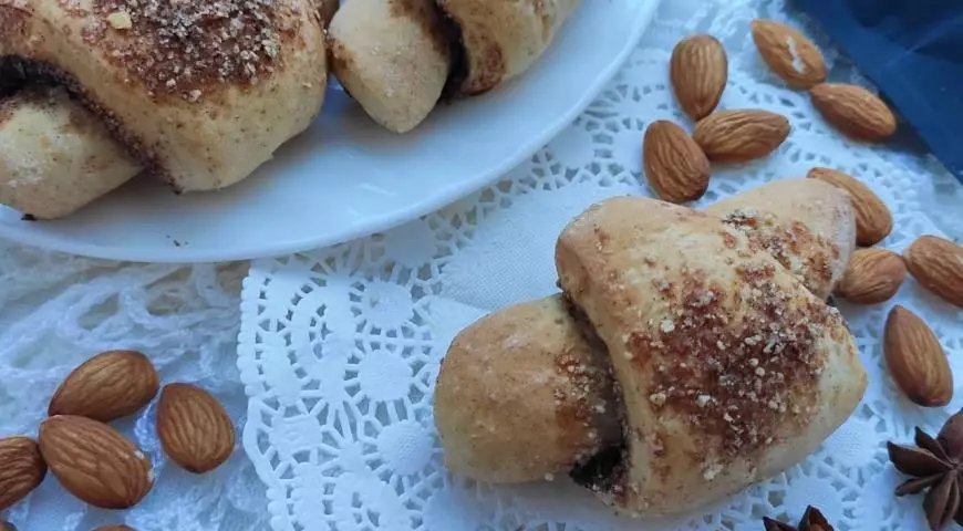 Cinnamon en Almonds 2