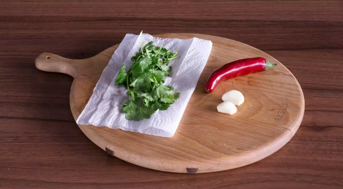 Tomaten mit Rüben für den Winter, trockene Zutaten