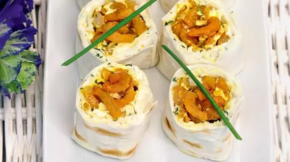 Rolls con camarones en curry, receta paso a paso con fotos