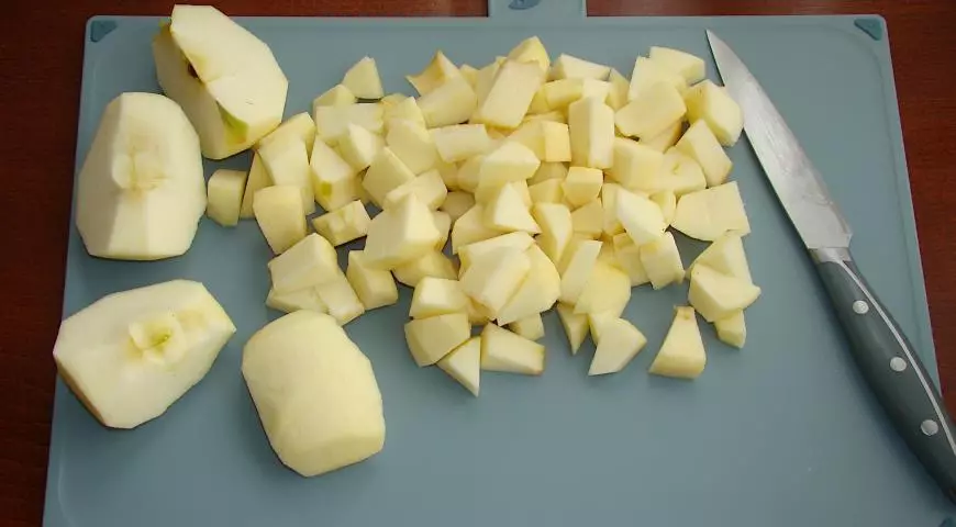 Фото Фото Рецепт за кување: палачинка торта са јабукама, корак број 8