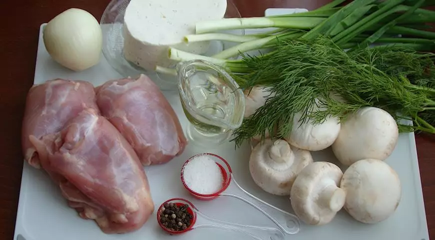 Stock Foto Kachen Rezept: Pannkake Kuch mat Poulet, Schrëtt Nummer 10