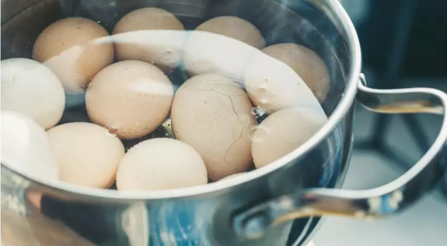 Jak vařit vejce zašroubovanou