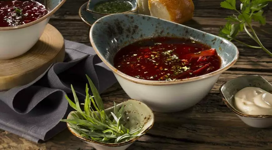 Borsch Ukrainian with pampushki