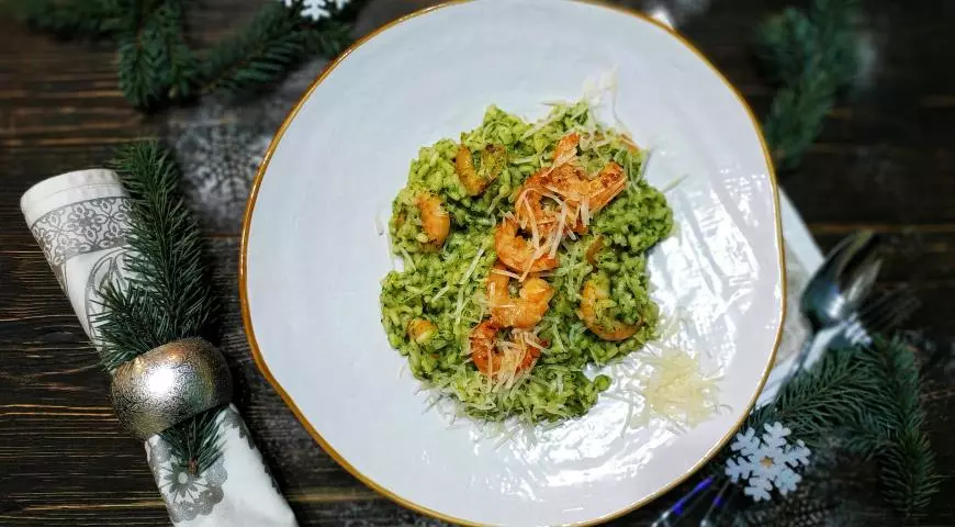 Risotto verde com camarão