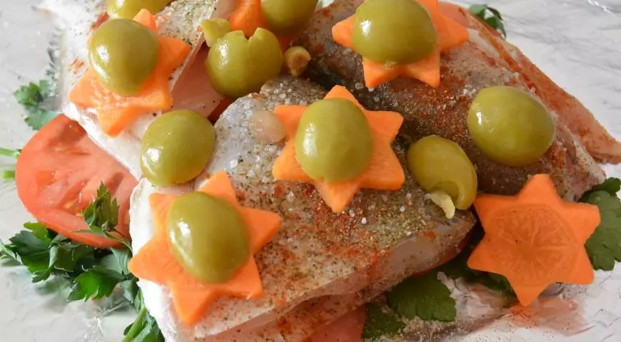 Photo de la préparation de la recette: poisson en feuille, étape numéro 3