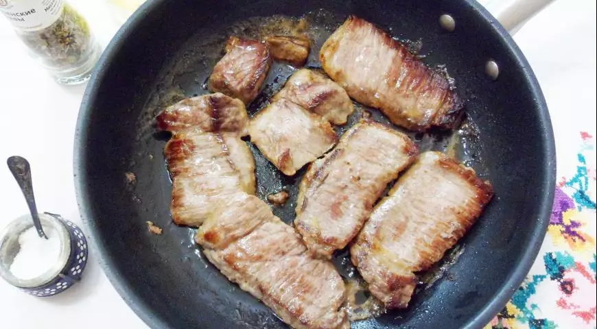 Αποθήκη Φωτογραφίας συνταγή μαγειρέματος: Κρέας αετού, βήμα αριθμός 2
