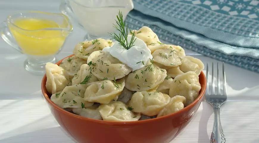 Dumplings med kjøtt og poteter