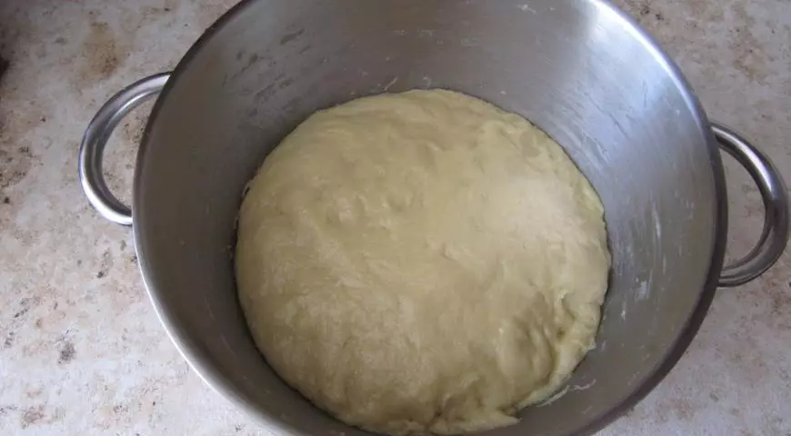 STOCK FOTO KUĆA Recept: osjetljiv i vlažan torta, korak broj 7