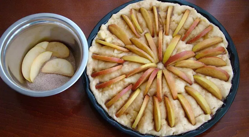 Resep Memasak Foto: Pie Apple Yeast, Langkah No. 6