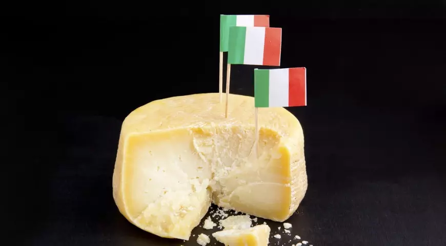 پنیر از ایتالیا