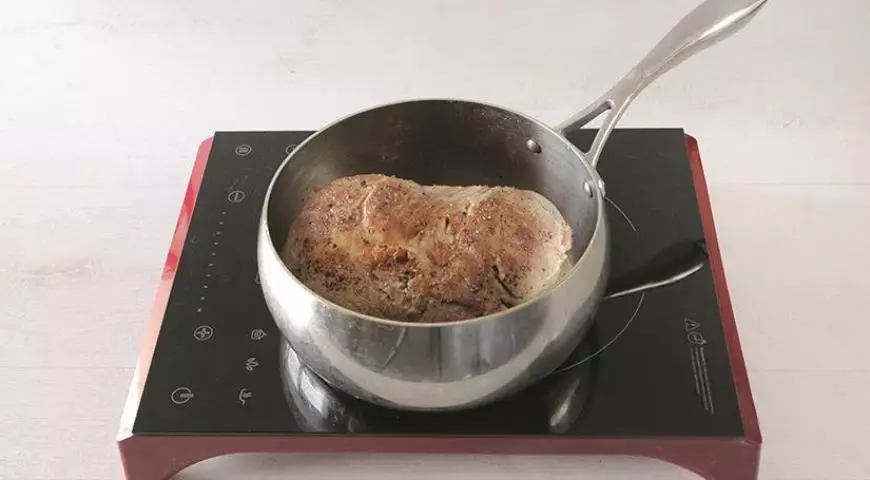 Foto de stock Receita de cocción: ramen con carne de porco picante, número de paso 2