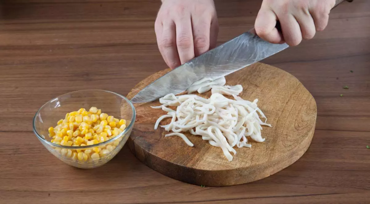 Ensalada de calamares, millo e repolo, Kombuz enxágüe