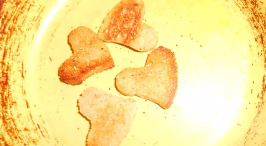 Fry pieces of hub