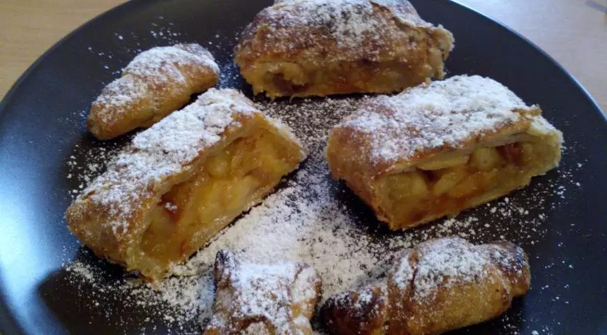 Apple Strudel რეცეპტი Kuragoy