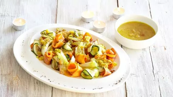 Salat von gebackenem Gemüse mit Curry-Tanking, Schritt-für-Schritt-Rezept mit Fotos