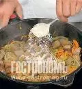 Stock Foto Cooking Recipe: Soup na may maasim na repolyo, hakbang №4