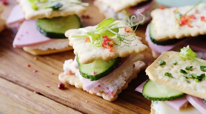 Canapes đôi nhiều màu