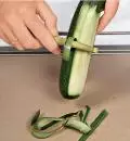 Stockfoto Koken recept: stoofpot van bonen en courgette, stap nummer 1