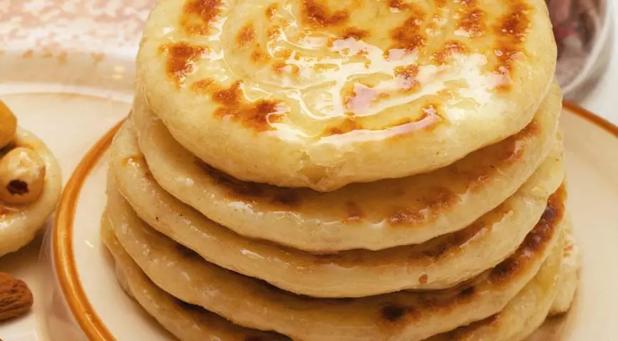 I pancakes torpiti magra sono pronti per il deposito