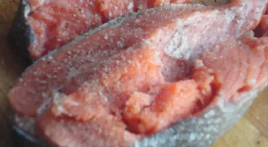 Foto Recetë gatim: Peshku i kuq me oriz dimëror, hapi nr. 1