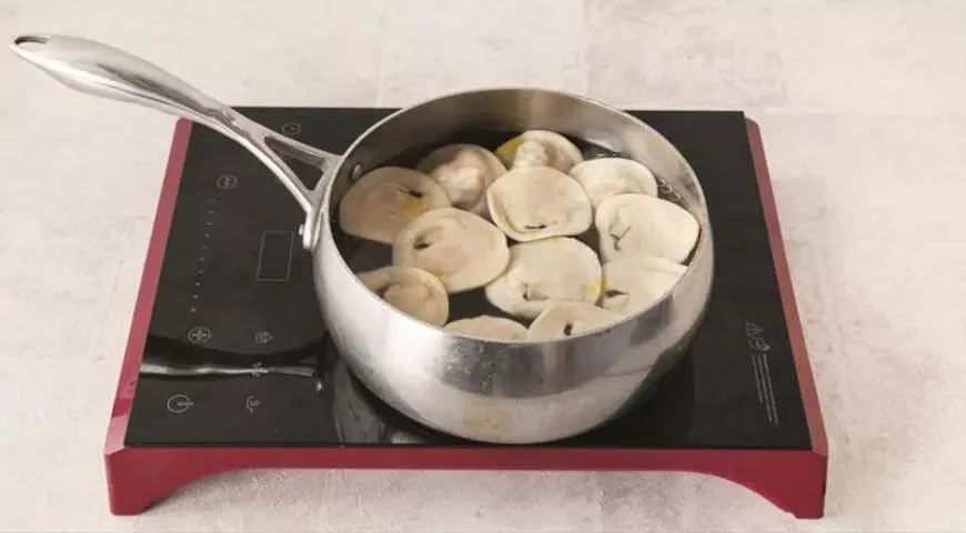 Photo Cooking Recipe: Dumplings with Sudak and Salmon, Step No. 6
