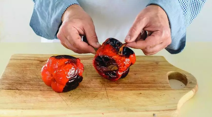 Foto Cooking Recepto: Plenigita Tongzomi kaj Anchoves Tomatoj, Paŝo N-ro 1