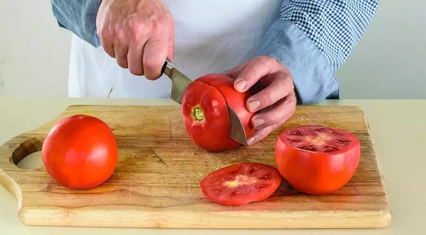 Foto cooking retsept: täidisega Tongzomi ja Anšovies Tomatiid, Samm nr 3