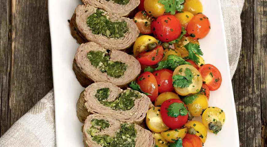 Spinach Beef Roll