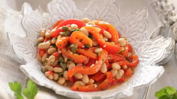 Bean Salad paistettua pippuria, askel askeleelta resepti kuva