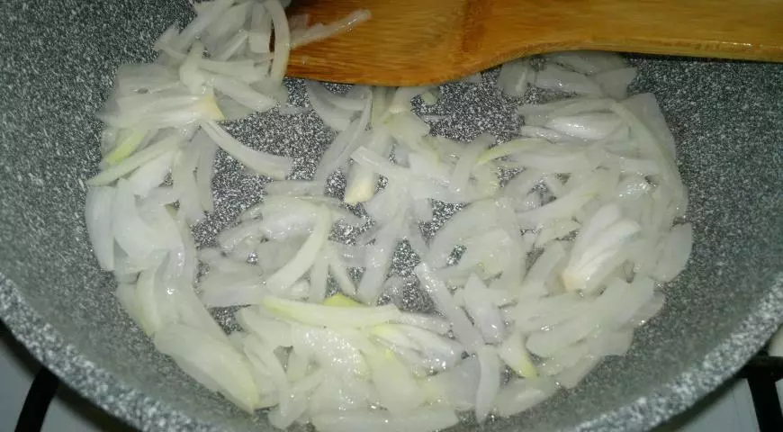 स्टॉक फोटो पाक कला पकाने की विधि: मशरूम के साथ zucchini, चरण №4