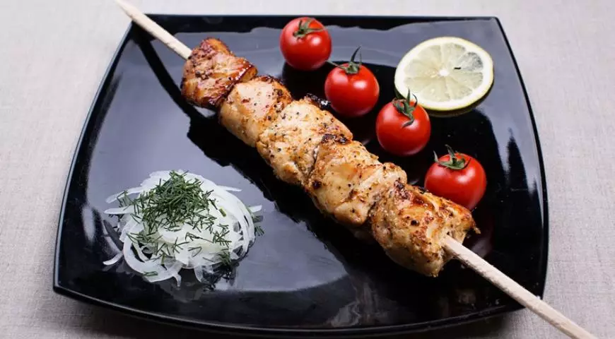 Piščančji Kebab recept v česen-čebuli marinade