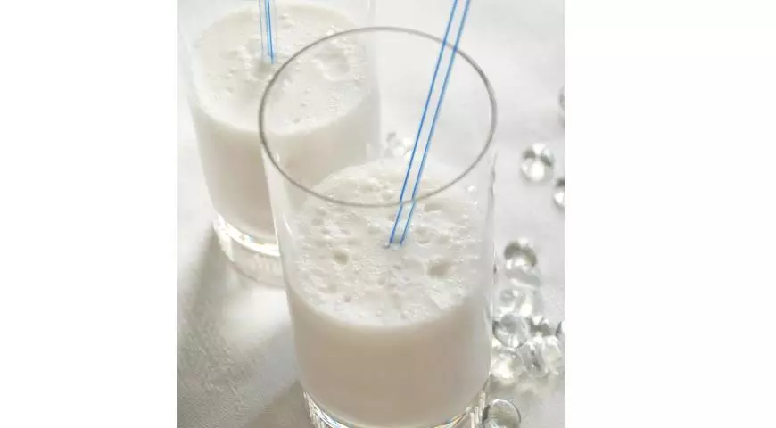 Kook 'n melk cocktail "van die kinderjare"