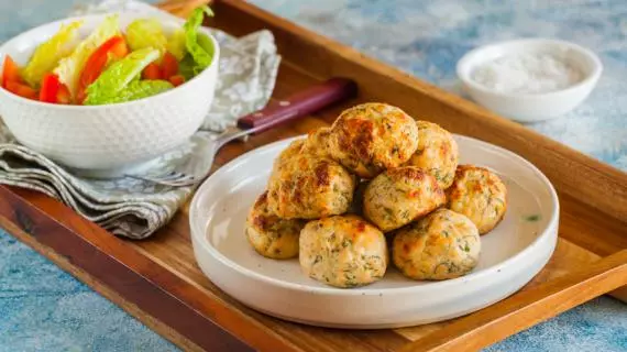 Albóndigas de peixe, receita paso a paso con fotos