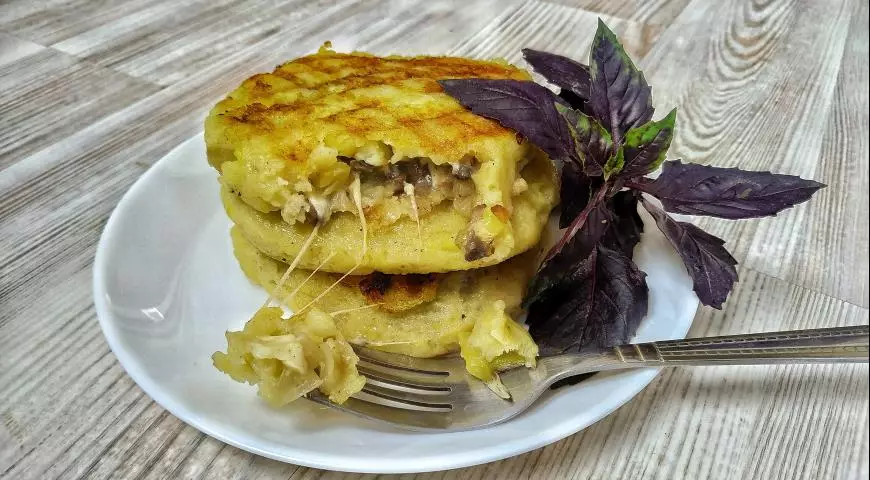 Mushroom Potet Patties.