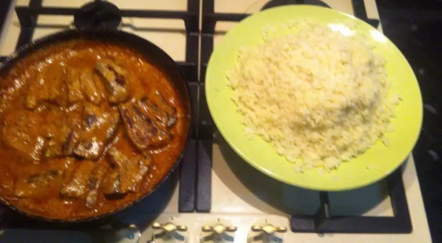 Preparing sharp roast with rice