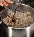 Foto příprava receptura: Perlovka s houbami, kroku číslo 6